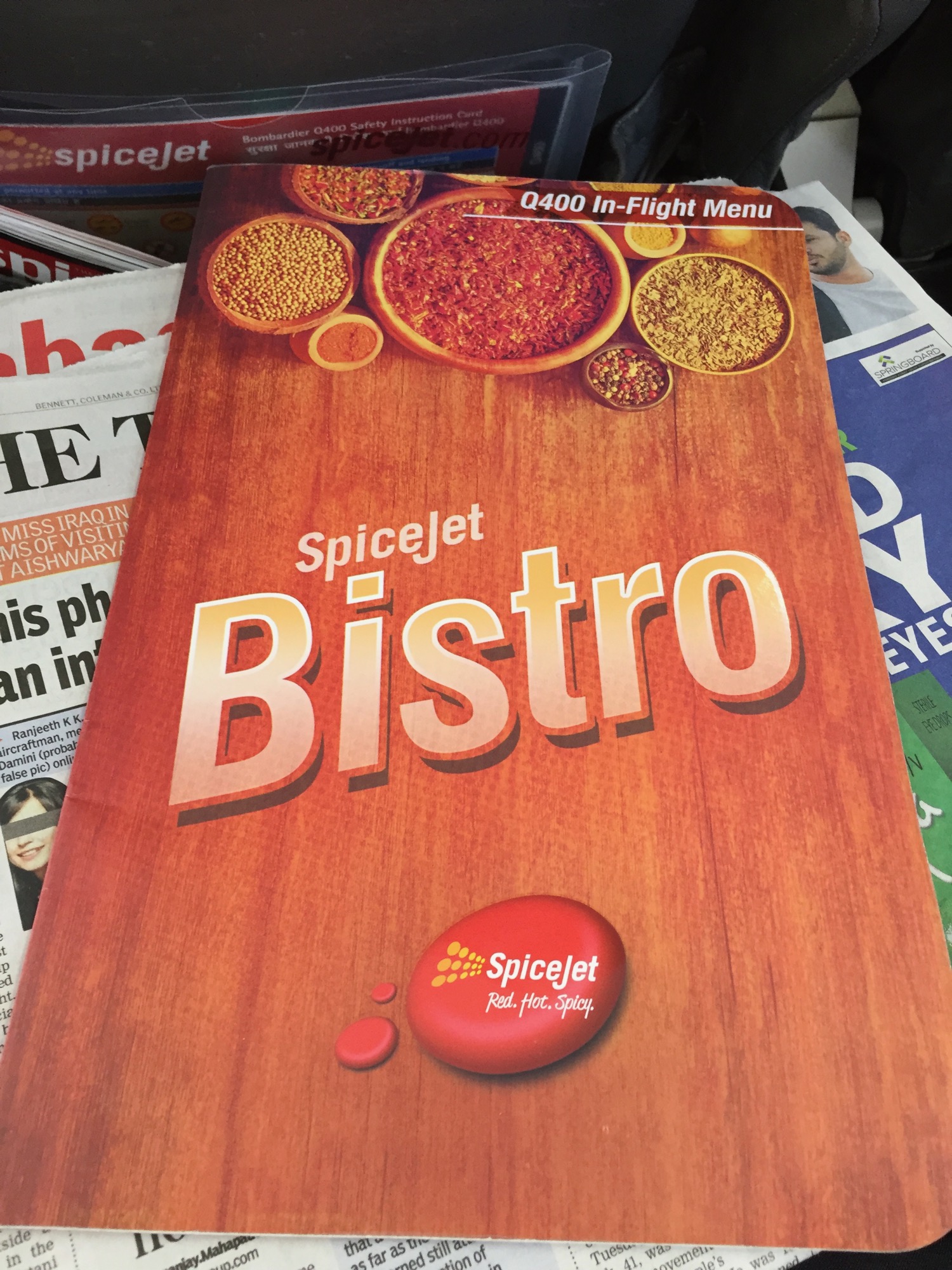 Review: SpiceJet Bombardier Q400 Hyderabad To Goa - Live and Let's Fly