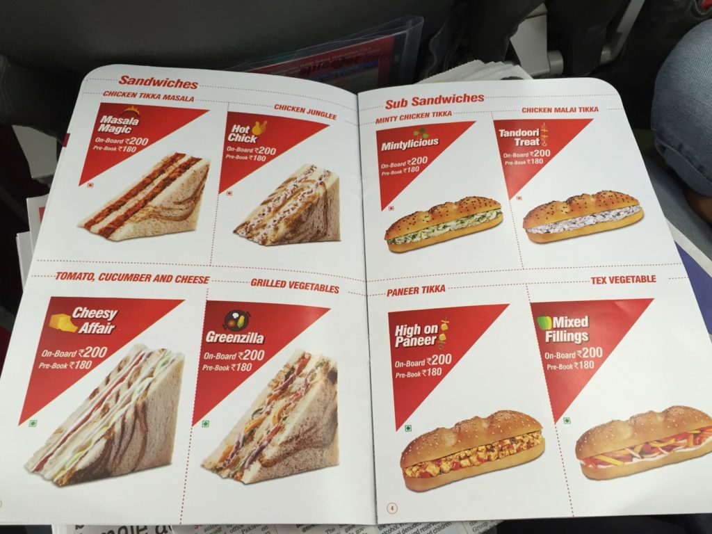 Review: SpiceJet Bombardier Q400 Hyderabad To Goa - Live and Let's Fly