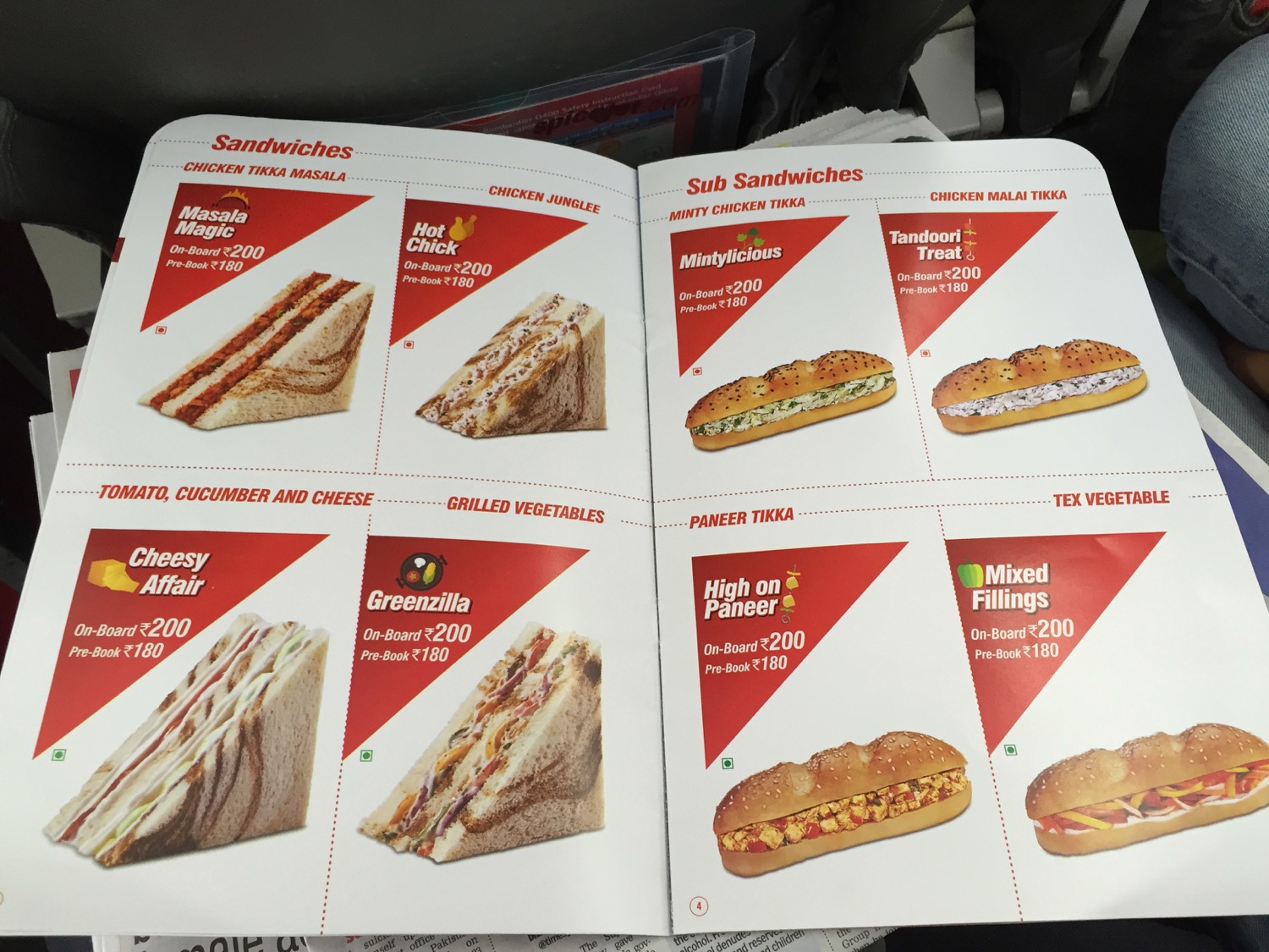 Review: SpiceJet Bombardier Q400 Hyderabad To Goa - Live and Let's Fly