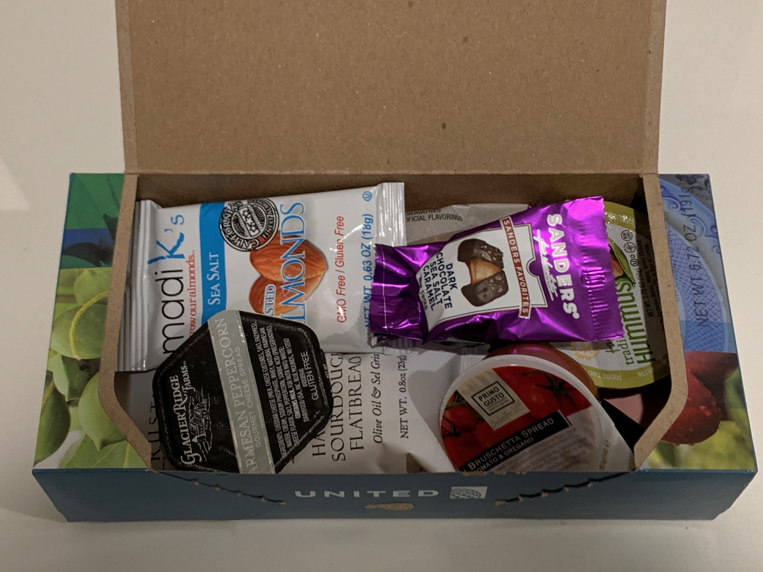 Exploring The Tapas Snack Box On United - Live and Let's Fly