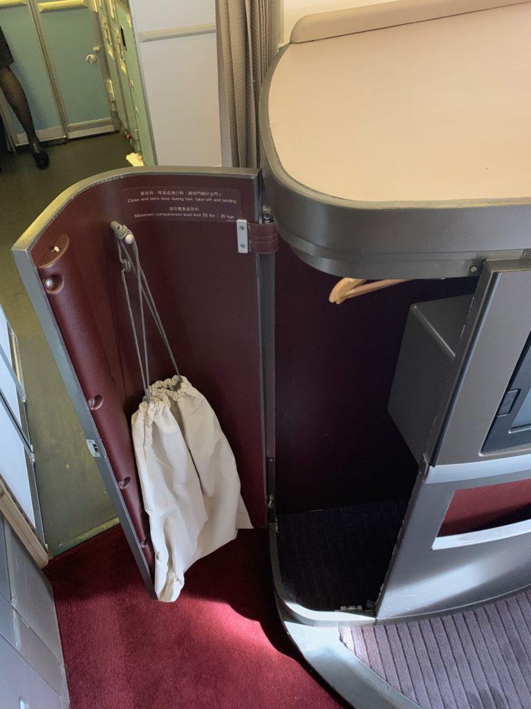 A Perfect Flight In Cathay Pacific First Class - Live and Let's Fly
