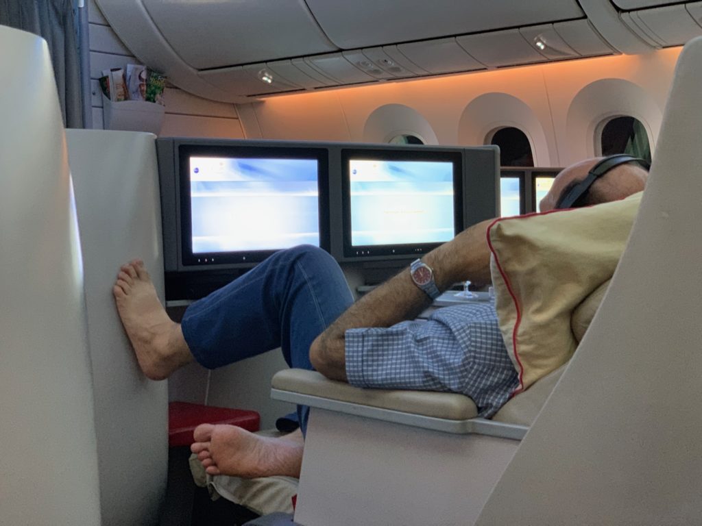 First Impressions: Royal Jordanian 787-8 Business Class - Live and Let ...