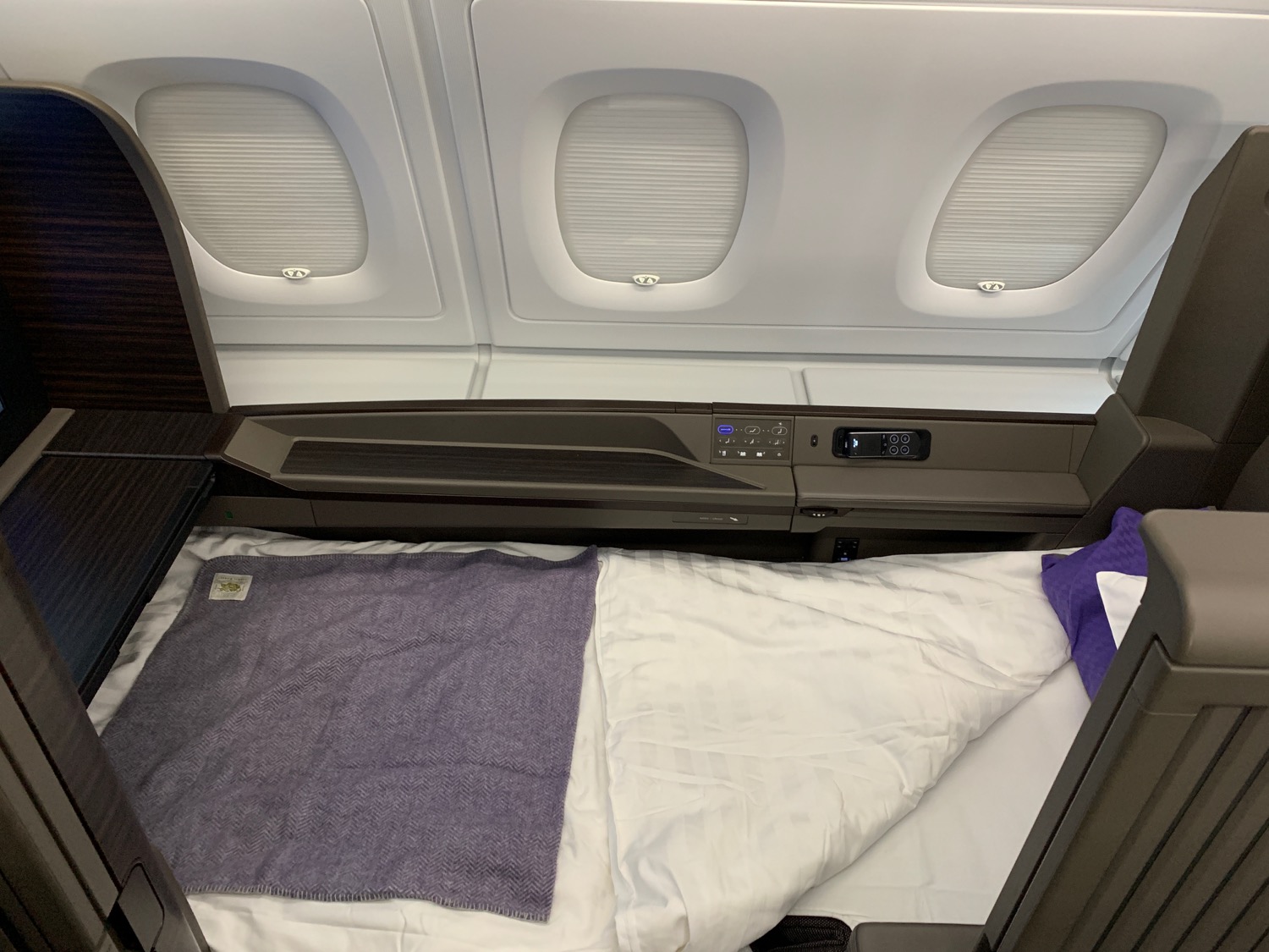 Review: ANA A380 First Class Honolulu To Tokyo - Live and Let's Fly