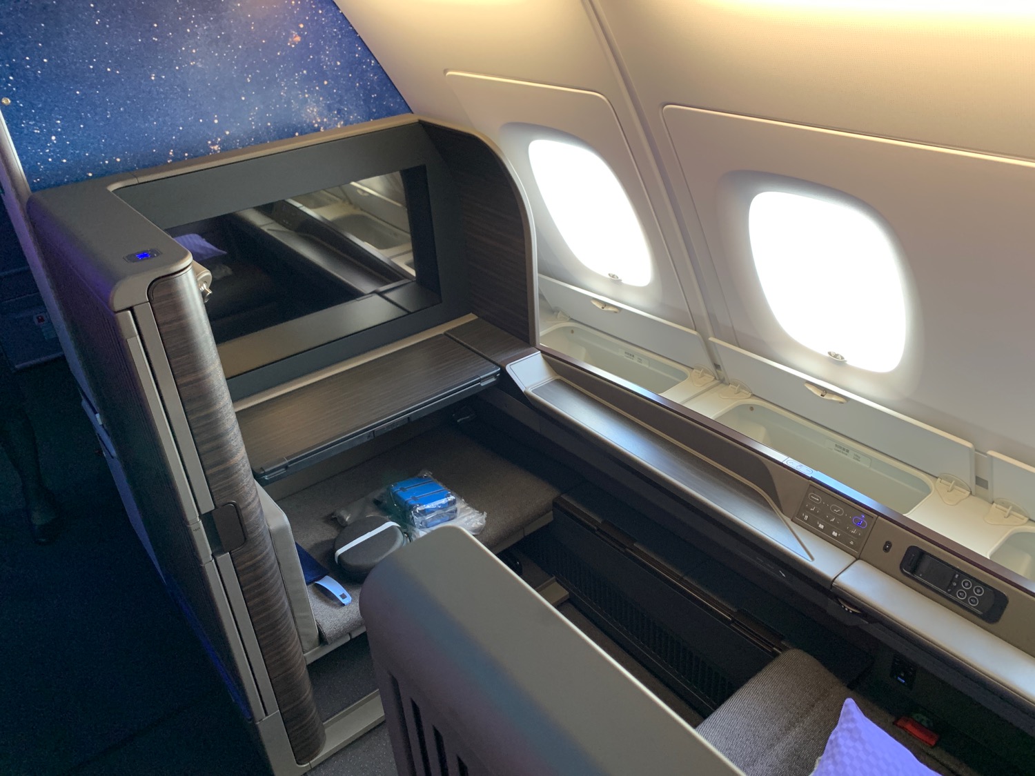 Review: ANA A380 First Class Honolulu To Tokyo - Live and Let's Fly
