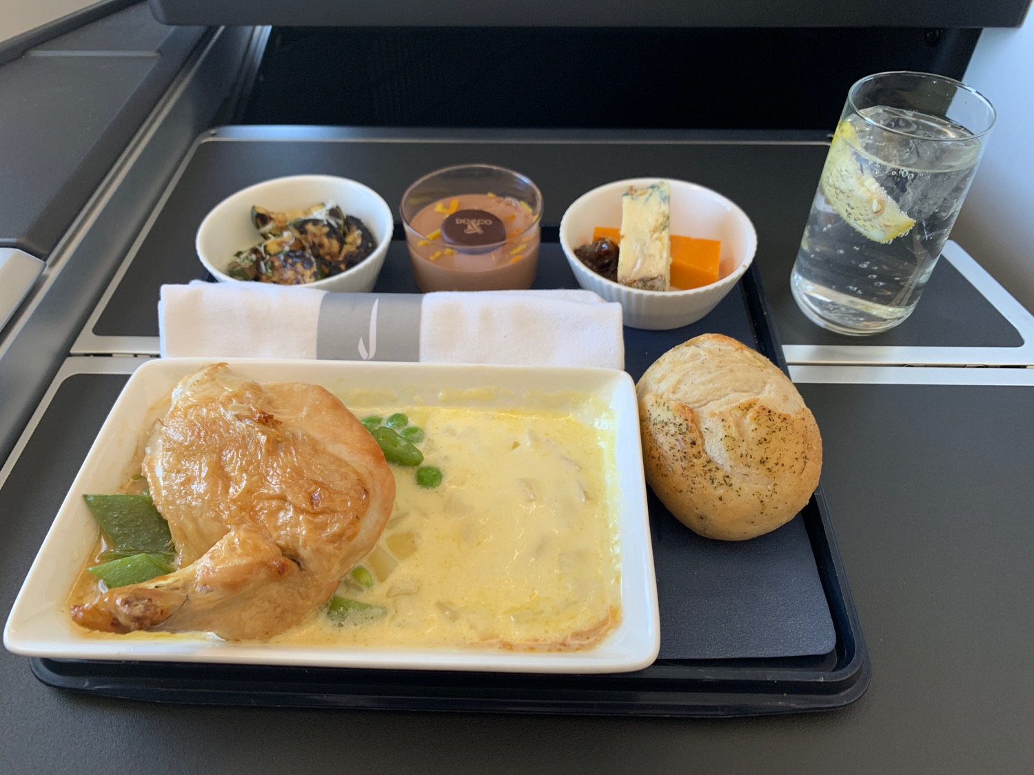 First Impressions: British Airways A350-1000 Club World Suites - Live ...