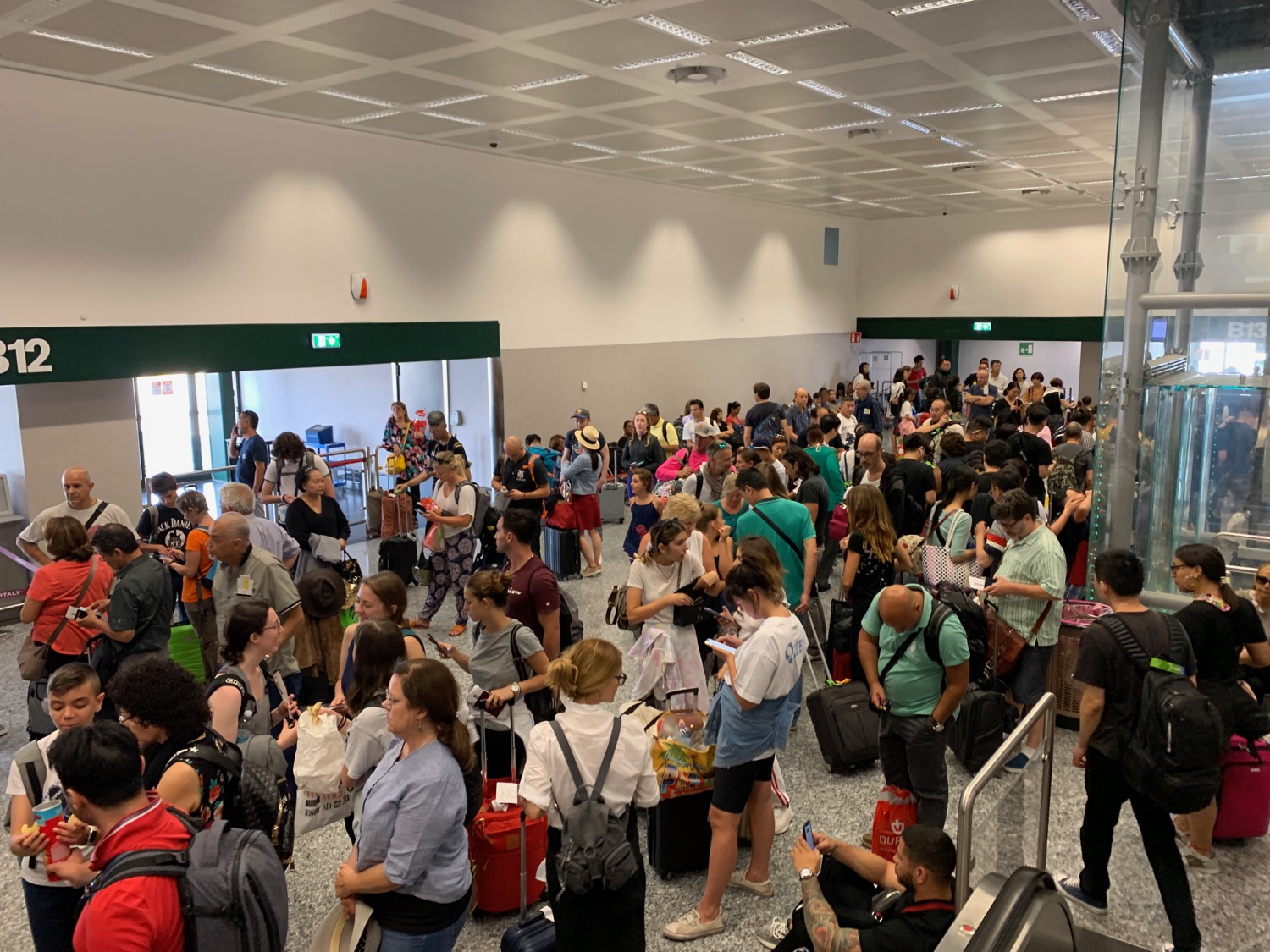 Review: Air Italy A330 Business Class - Live and Let's Fly