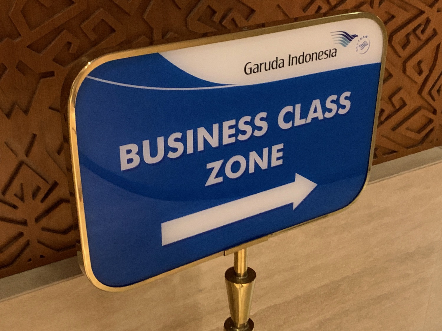 Review: Garuda Indonesia Business Class Lounge Bali (DPS) - Live and ...