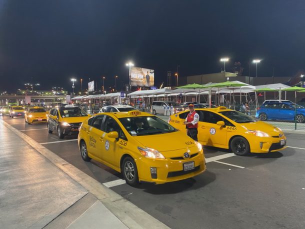 My First Experience With "LAXit" (New LAX Ridesharing System) - Live ...