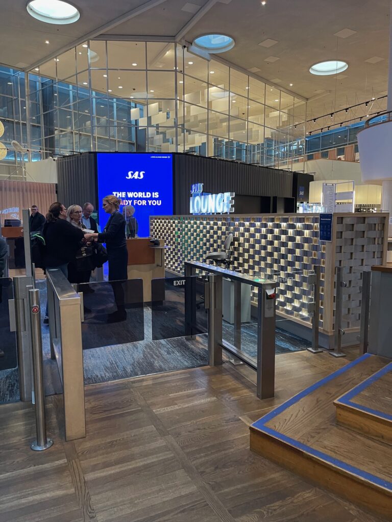 Review: SAS Gold Lounge Copenhagen (CPH) - Live and Let's Fly