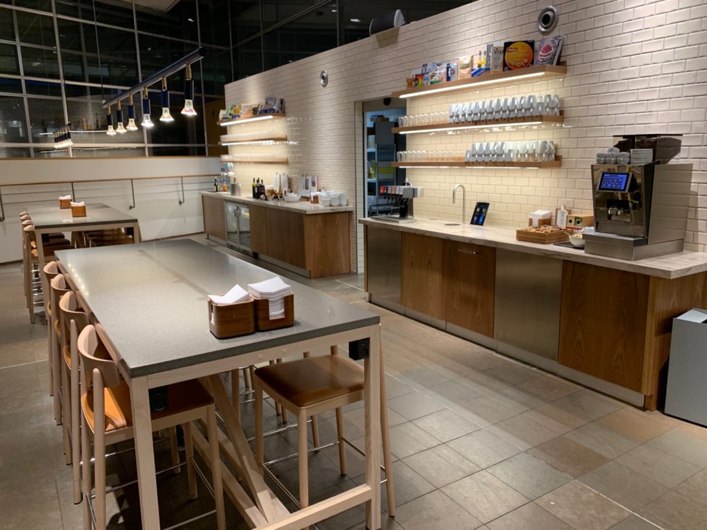 Review: SAS Gold Lounge Copenhagen (CPH) - Live and Let's Fly