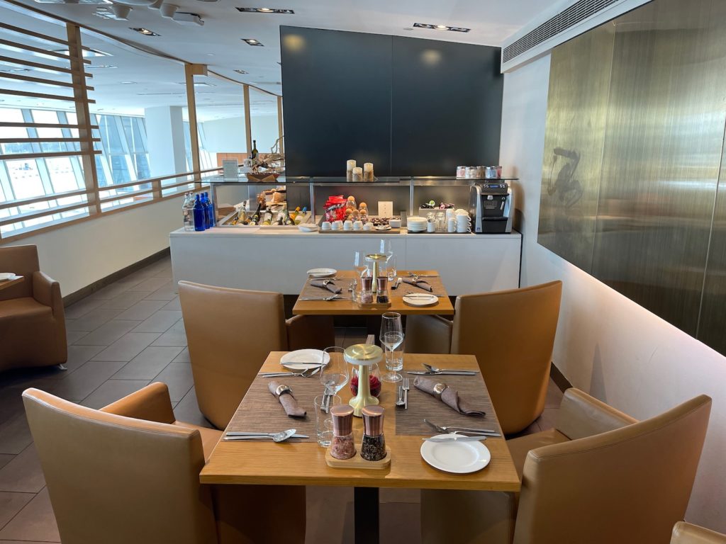 Review: Lufthansa First Class Lounge New York (JFK) - Live and Let's Fly