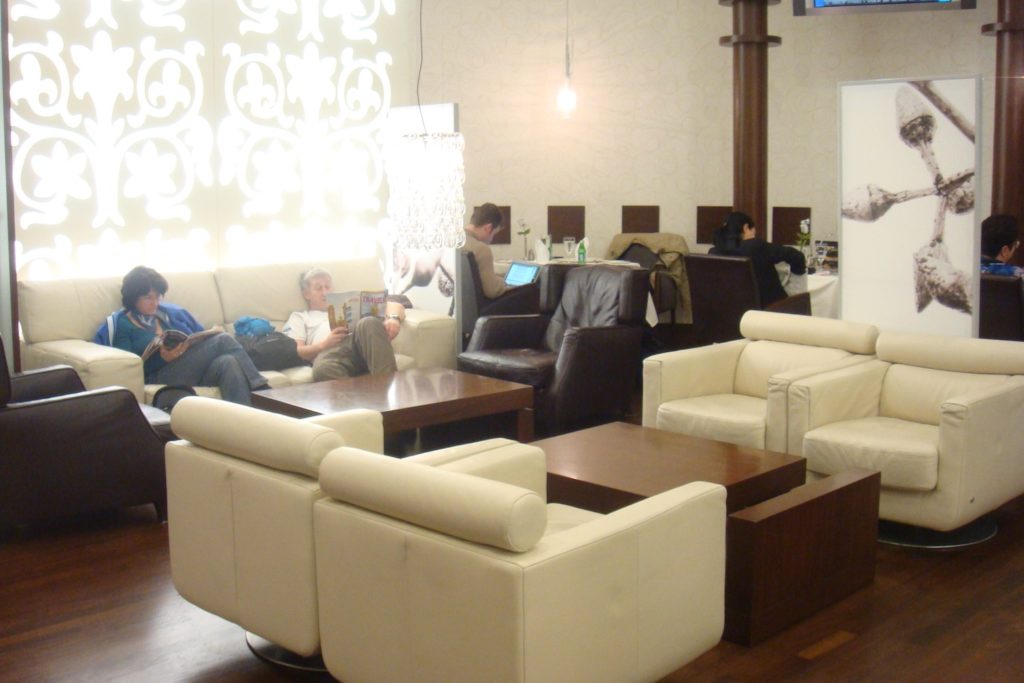 Vintage Review: Turkish Airlines 777-300ER First Class Istanbul To ...