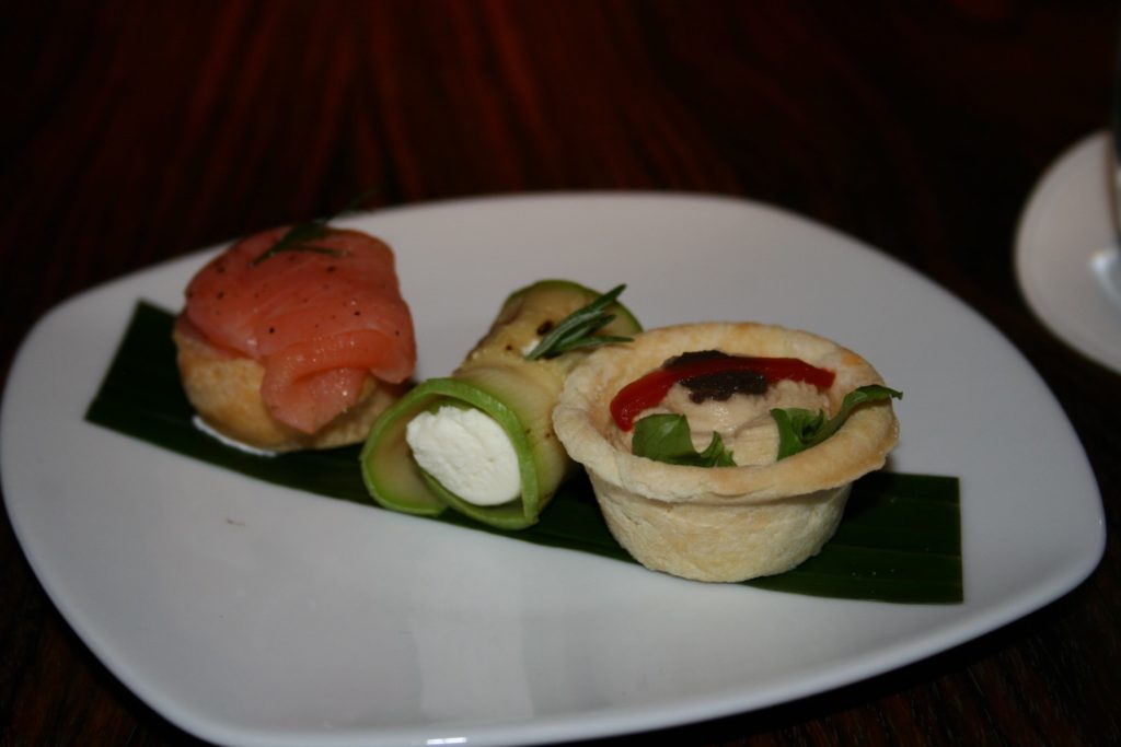 Vintage Review: Turkish Airlines 777-300ER First Class Istanbul To ...