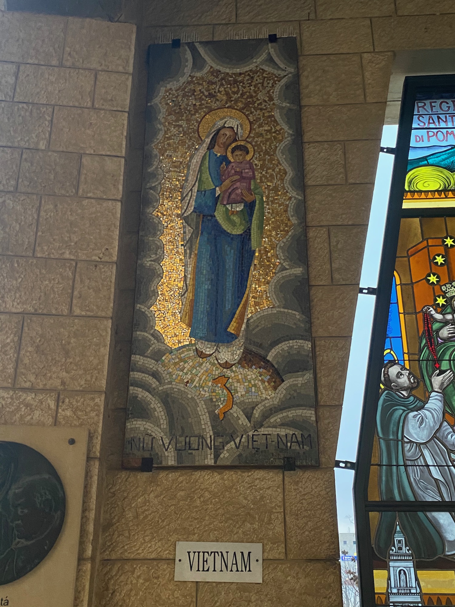 Fascinating: How Mary, Mother Of Jesus, Is Perceived Around The World ...