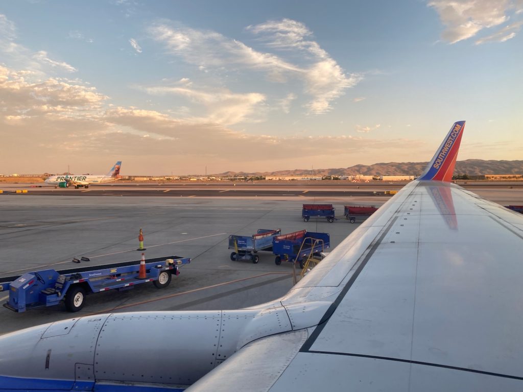 Review: Southwest Airlines 737-700 - Live and Let's Fly