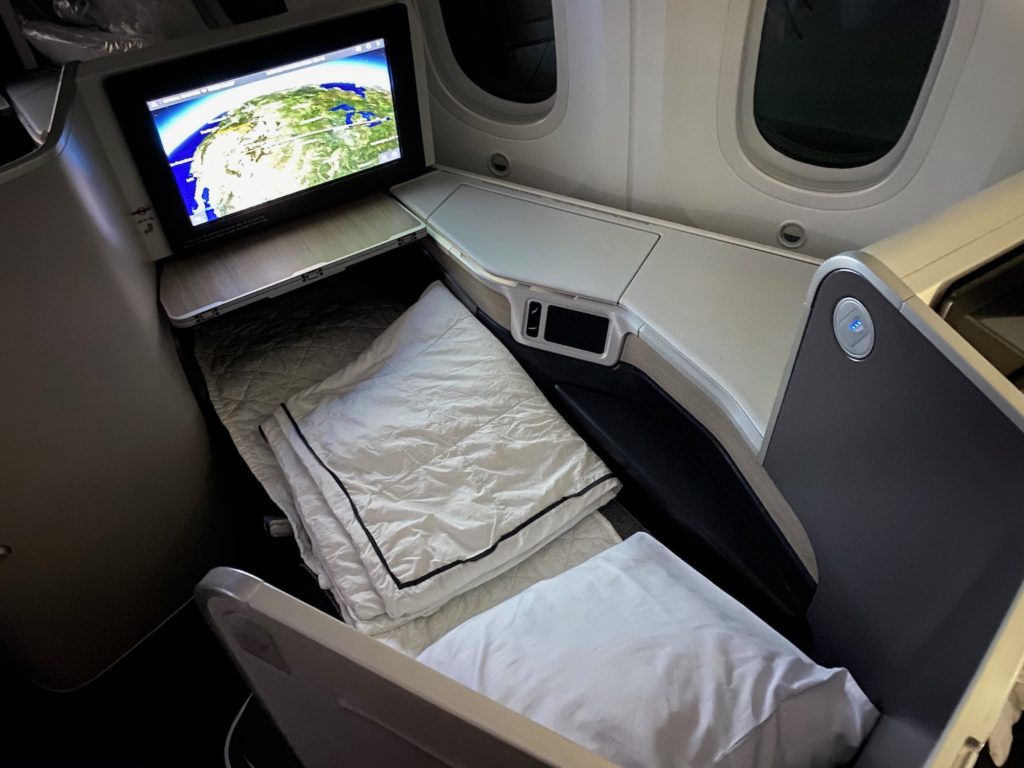 Review: Air Canada 787-9 Business Class - Live and Let's Fly