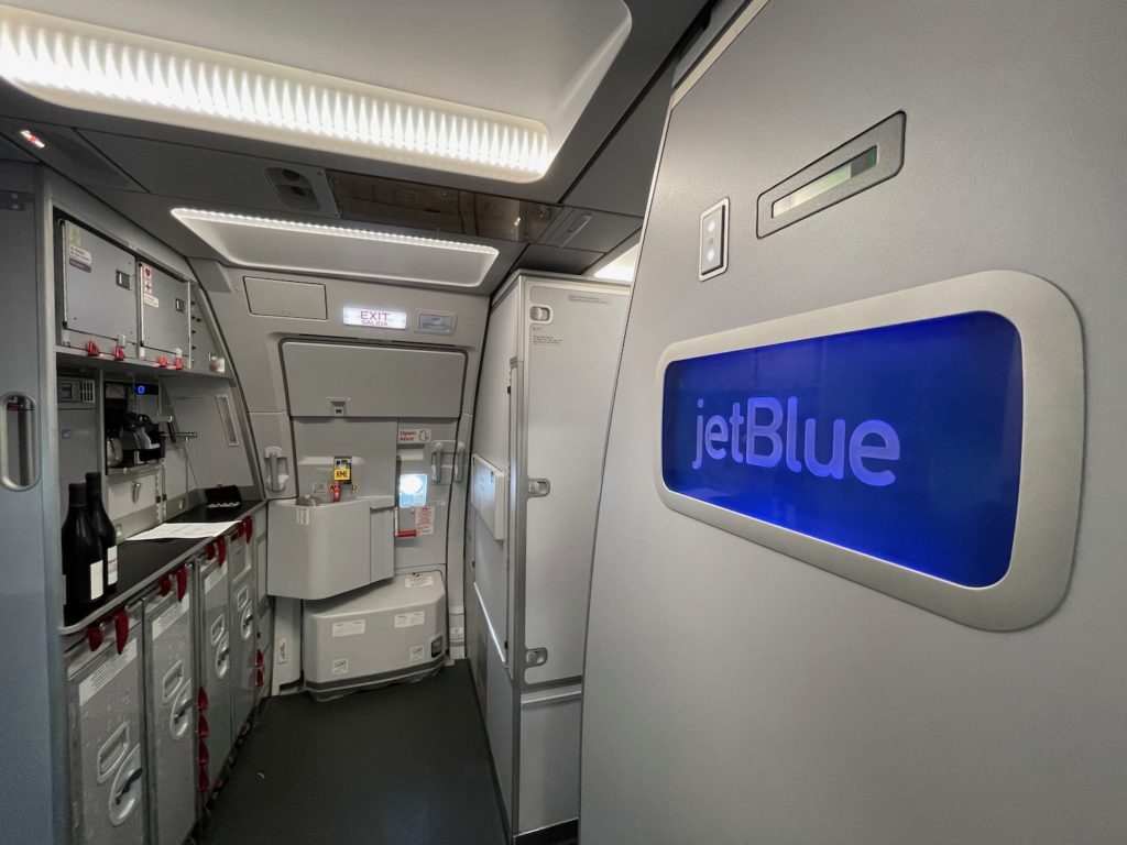 Review: JetBlue A321 Mint Business Class - Live and Let's Fly