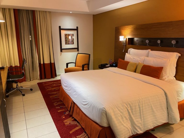 Review: Accra Marriott Hotel - Live and Let's Fly