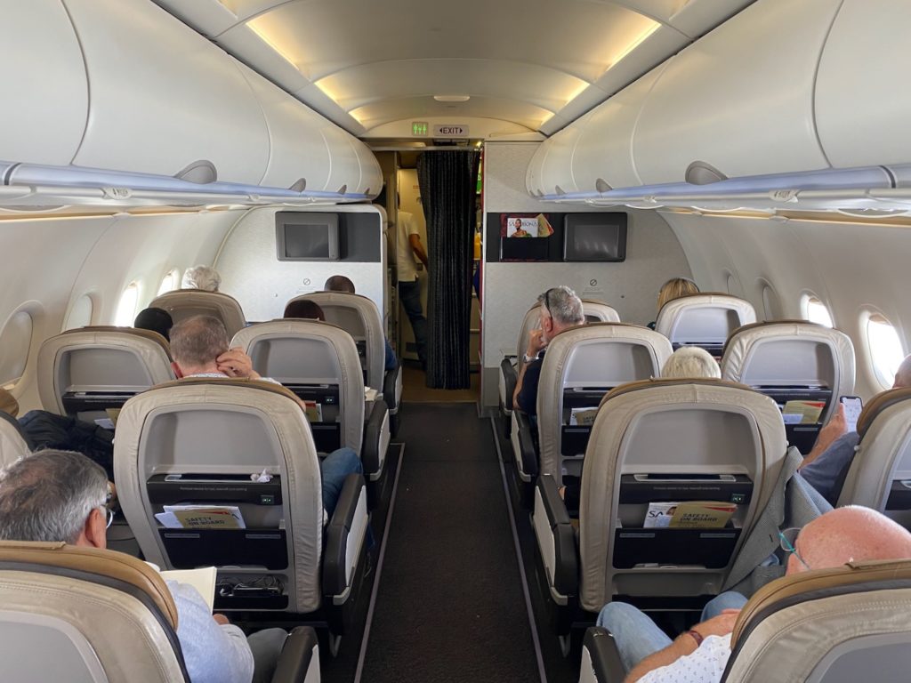 Review: South African Airways A320 Business Class - Live and Let's Fly