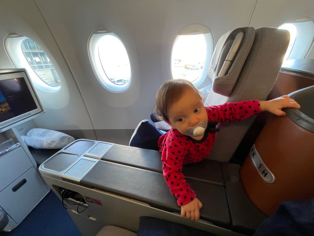 My First Flight (A Lufthansa Review From My Daughter) - Live and Let's Fly