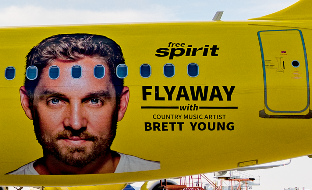 Spirit Airlines Holds Concert on Tarmac - Live and Let's Fly
