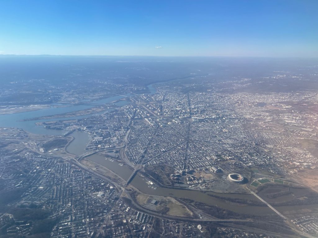 Review: United Airlines CRJ-550 First Class - Live and Let's Fly