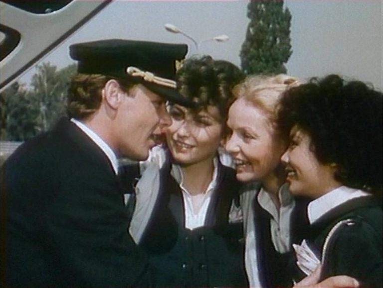 Treffpunkt Flughafen, An East German "Reality Show" On Flying Interflug ...