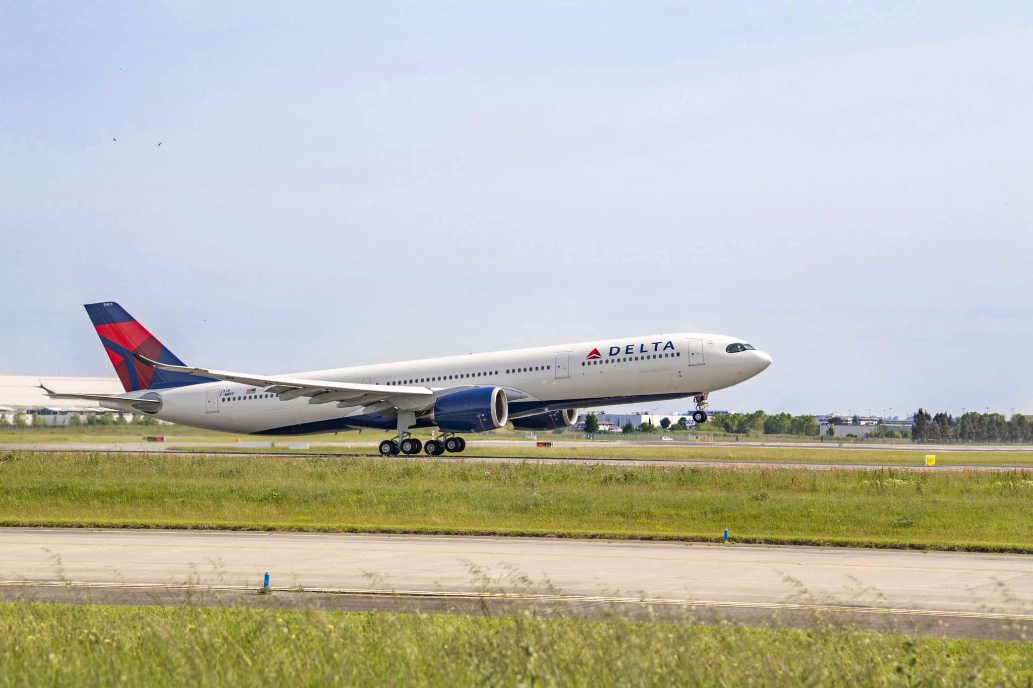 Pentagon Activates Civil Reserve Air Fleet, Orders U.S. Airlines To ...