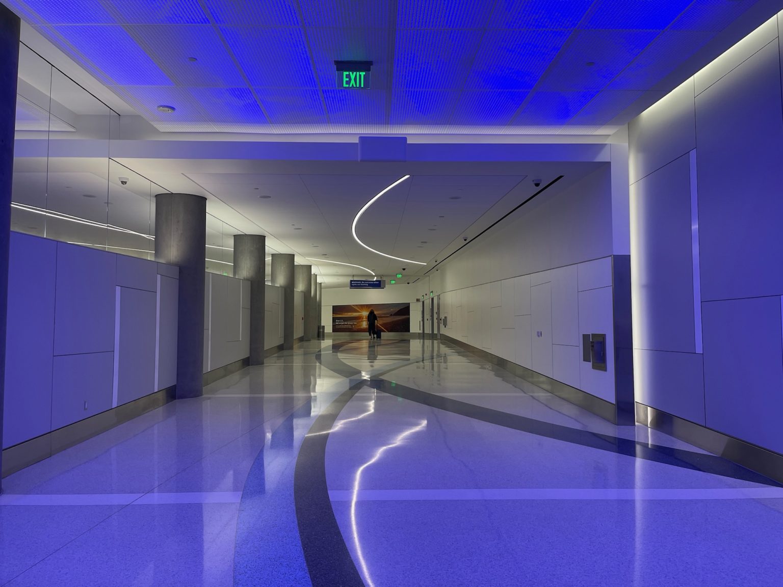 Pictures: Stunning New Midfield Satellite Concourse At LAX - Live and ...