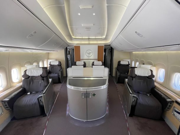 Review: Lufthansa 747 First Class [2021] - Live and Let's Fly