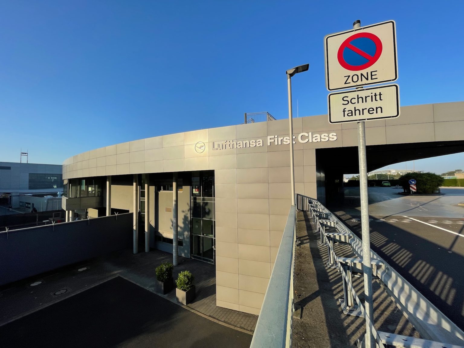 Review: Lufthansa First Class Terminal - Live and Let's Fly