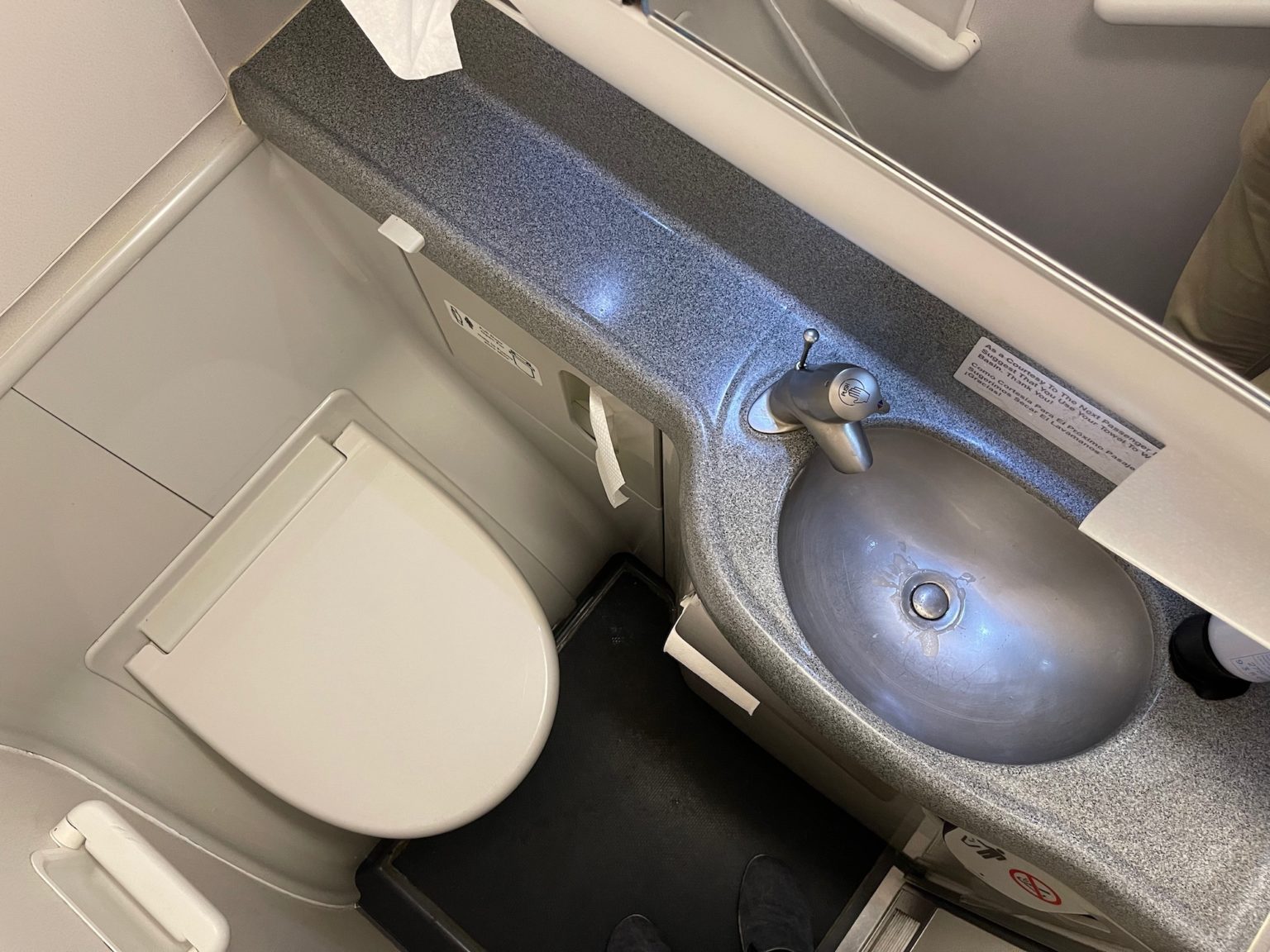 Review: Copa Airlines 737-800 Economy Class - Live and Let's Fly
