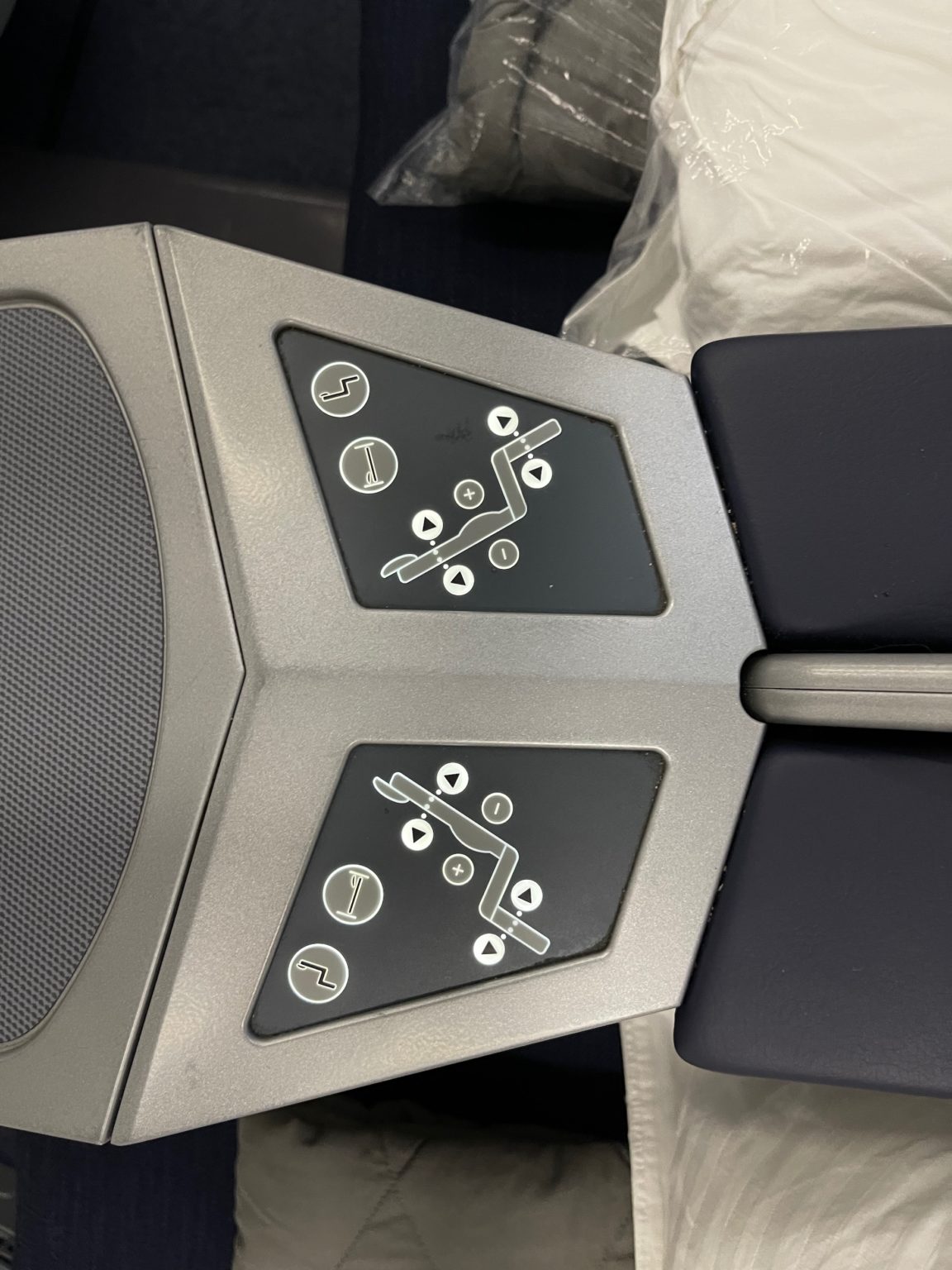 Review: Copa Airlines 737 MAX Business Class - Live and Let's Fly