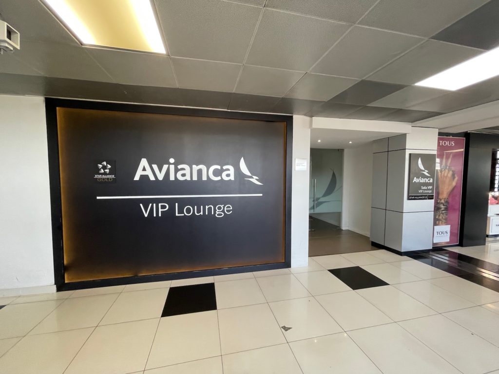 Review: Avianca VIP Lounge El Salvador (SAL) - Live and Let's Fly