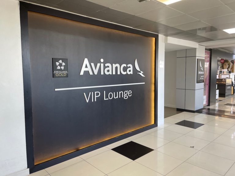 Review: Avianca VIP Lounge El Salvador (SAL) - Live and Let's Fly