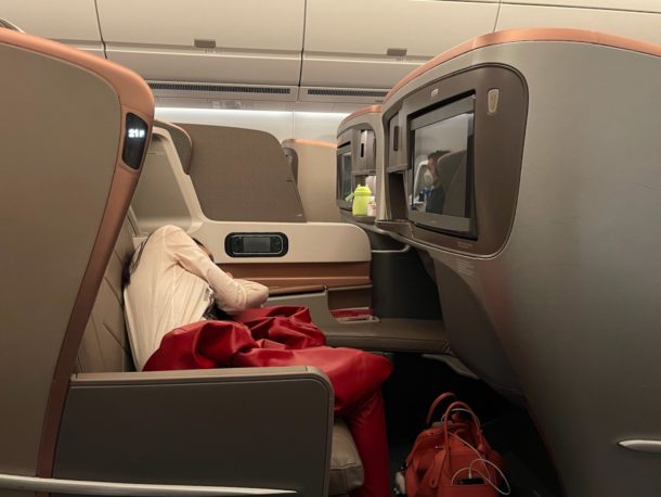 Hilarious: A Woman Tried To Sneak Into Business Class On My Singapore ...