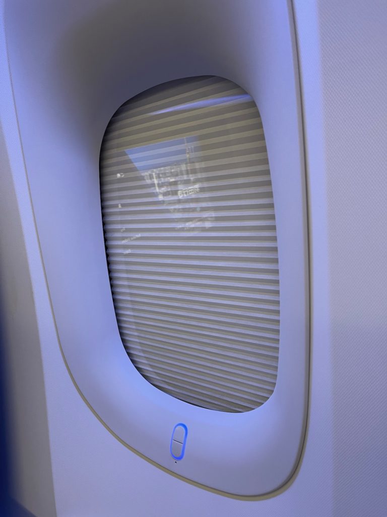 Review: ANA 777-300ER "The Room" Business Class - Live and Let's Fly