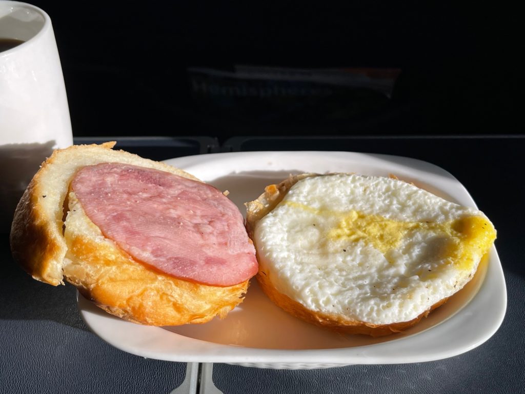 United Airlines Segment Run - Los Angeles To Washington Via Orlando And ...