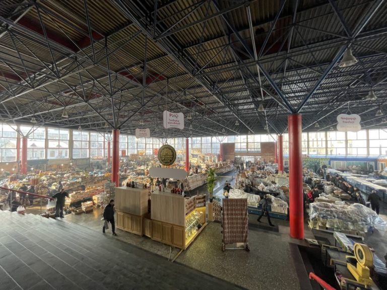 Photo Essay: Gumi Shuka Armenian Market - Live and Let's Fly