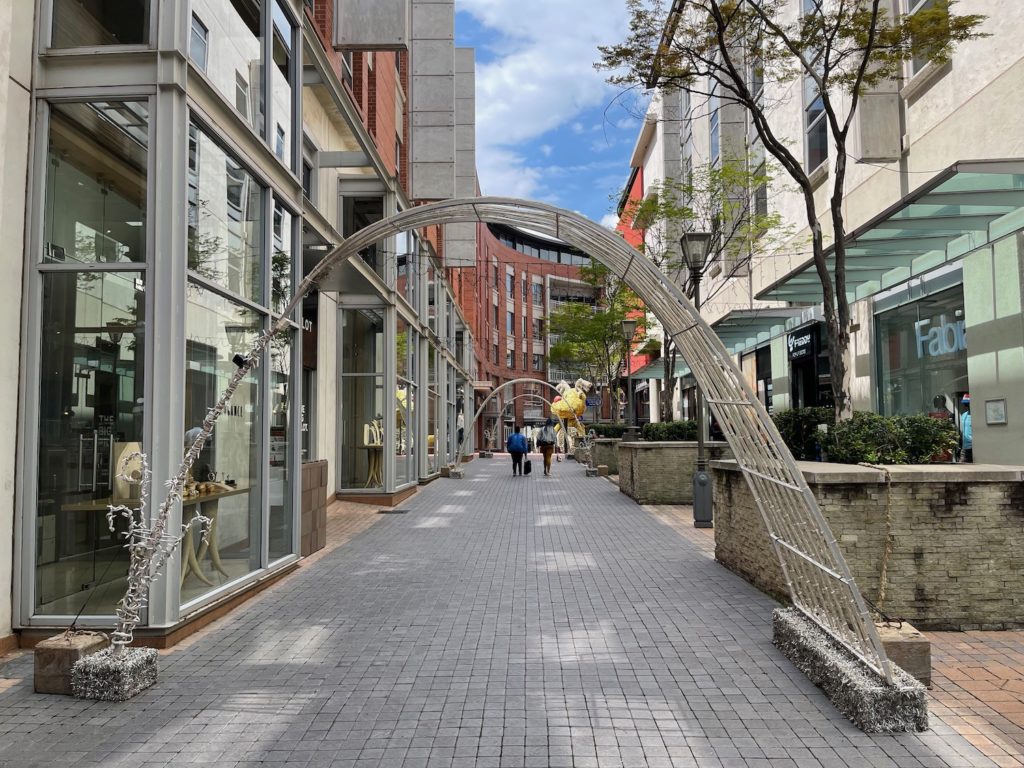 Melrose Arch, The Gated City Within Johannesburg - Live and Let's Fly