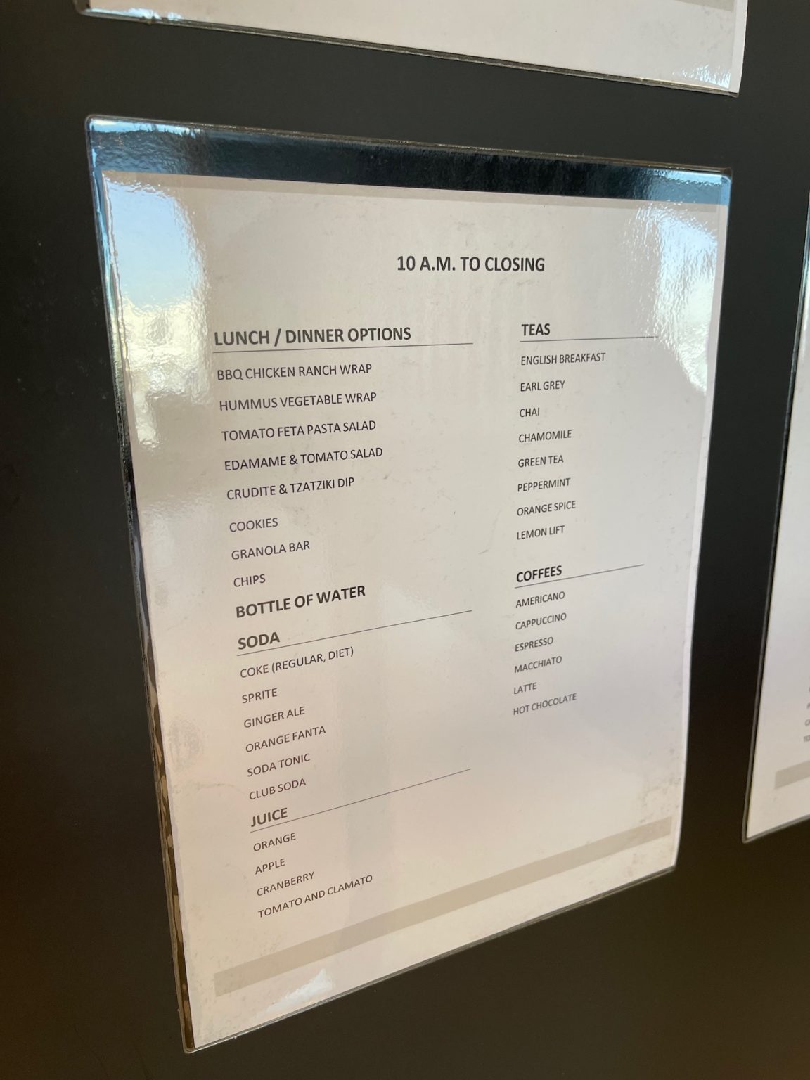 Review: Air Canada Maple Leaf Lounge Los Angeles (LAX) - Live and Let's Fly