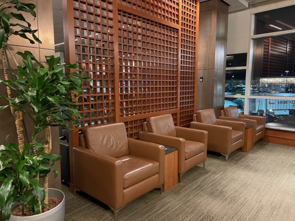 Review: Air Canada Maple Leaf Lounge - Vancouver Domestic (YVR) - Live ...