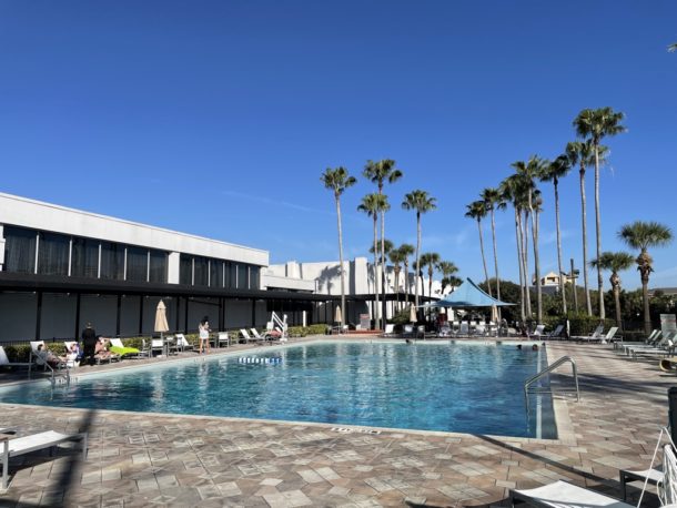 Review: Double Tree By Hilton At The Entrance To Universal Studios ...