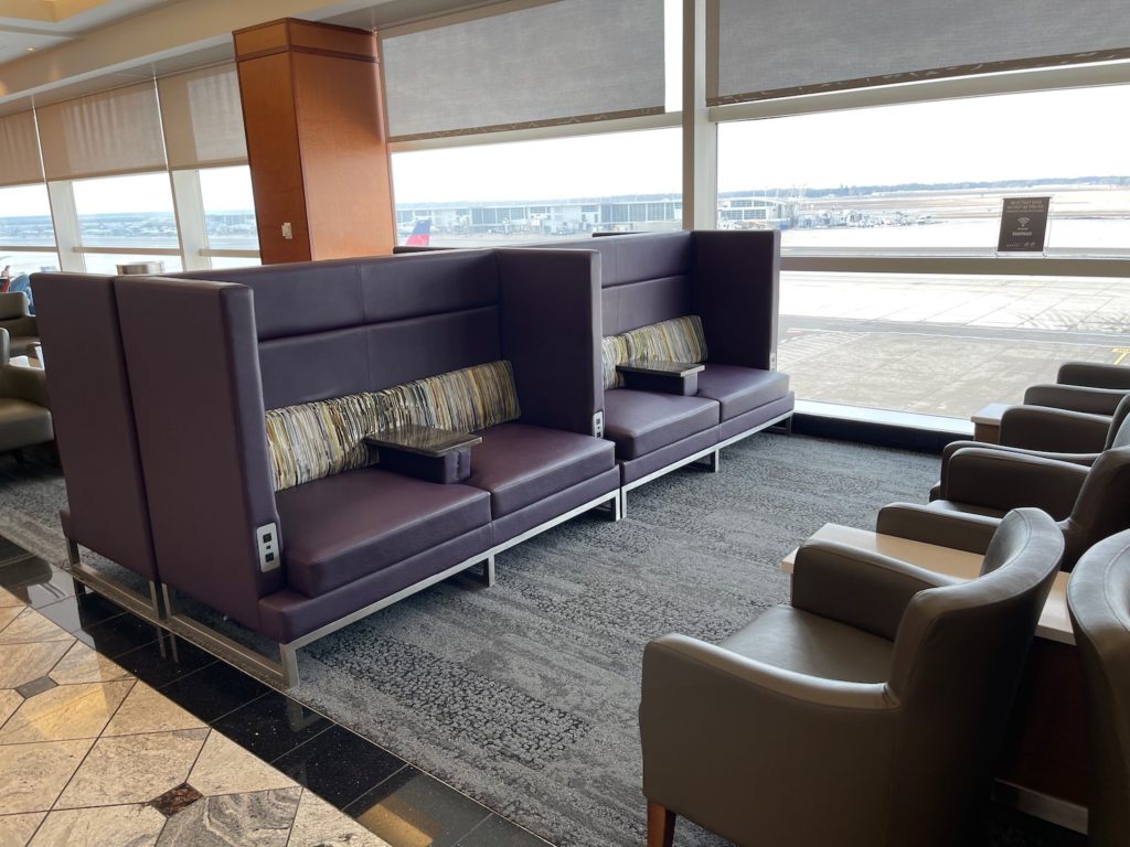 Review: Delta Sky Club Detroit (DTW – A68) - Live and Let's Fly