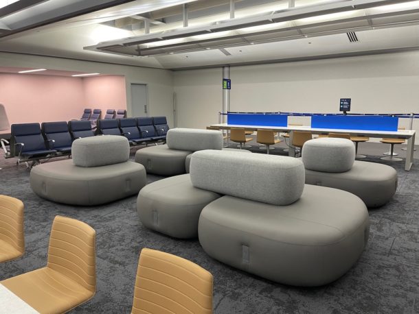 Swanky New United Airlines Gate Areas At Chicago O'Hare - Live and Let ...