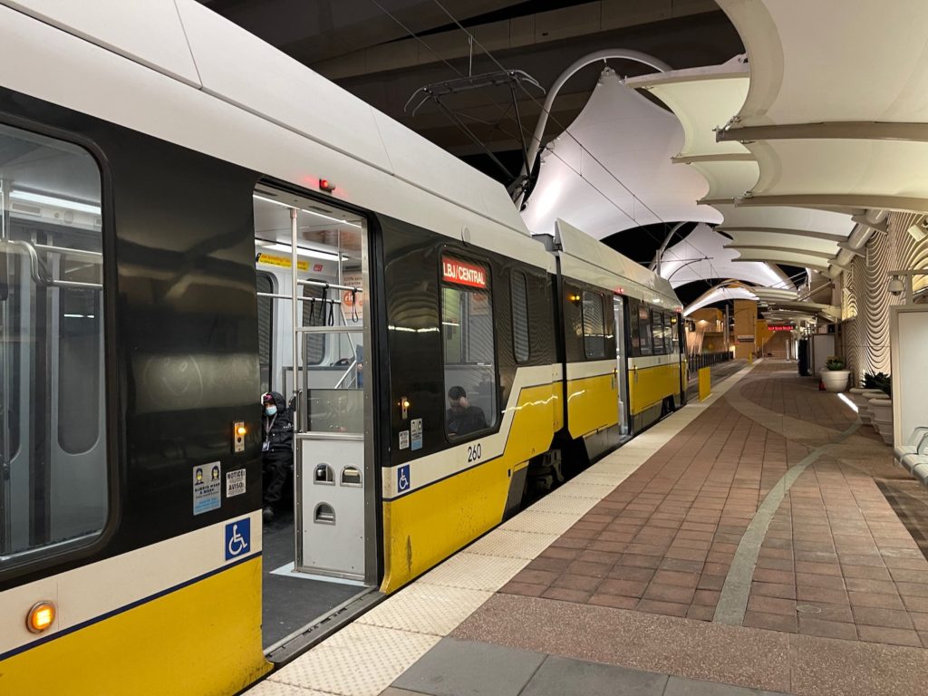 My (Mis)Adventures On The Dallas Dart... - Live and Let's Fly