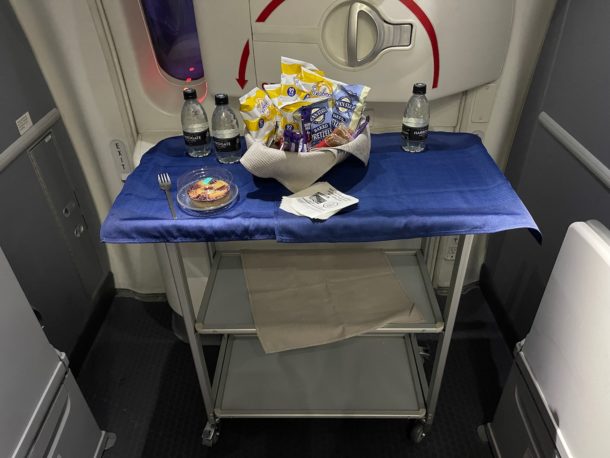 Taste Test: United Airlines' New International Business Class Menu ...