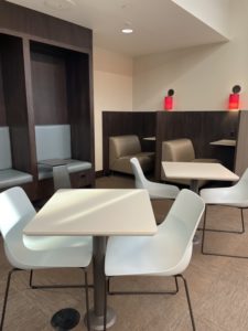 Lounge Review: Wingtips St. Louis (Priority Pass) - Live and Let's Fly