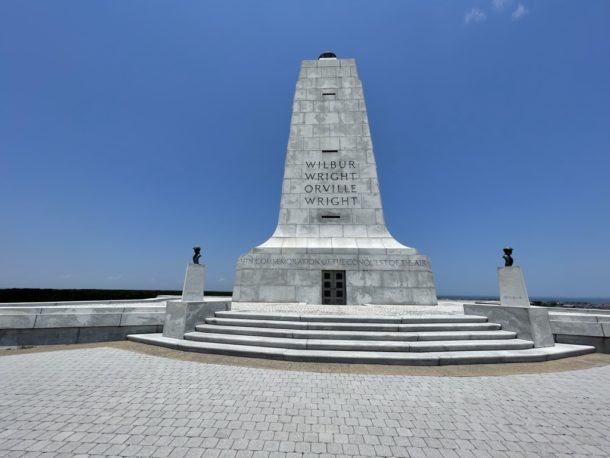 Kitty Hawk: Wright Brothers National Memorial - Live and Let's Fly