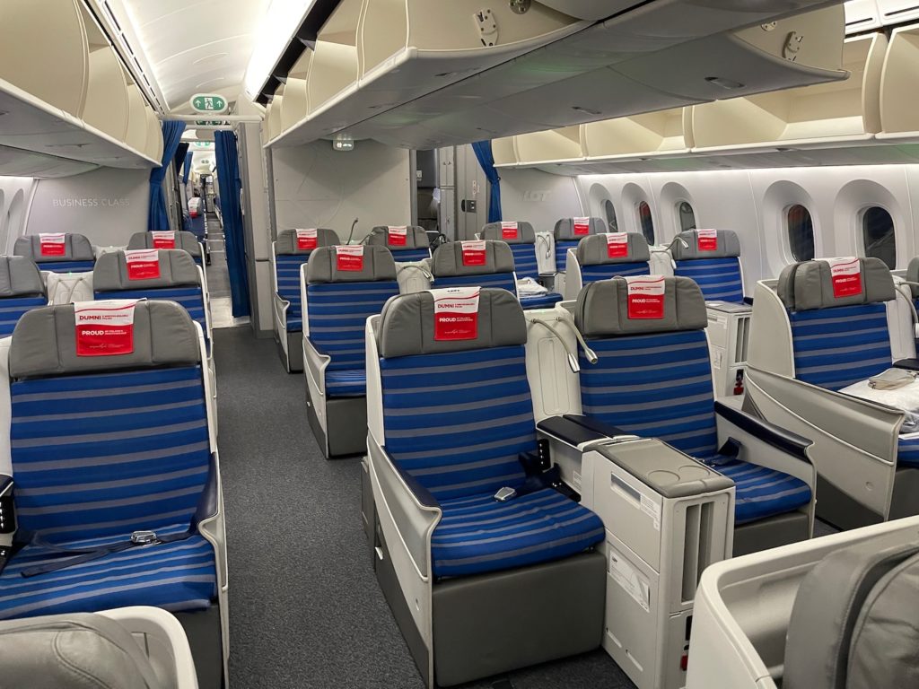 Review: LOT Polish 787-9 Business Class Krakow - Chicago - Live and Let ...
